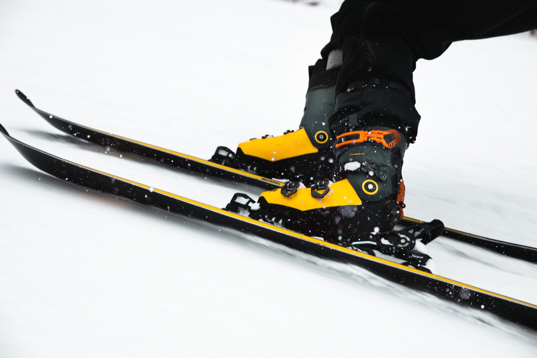 How Long Do Ski Boots Last - 2026 Tips To Last Longer